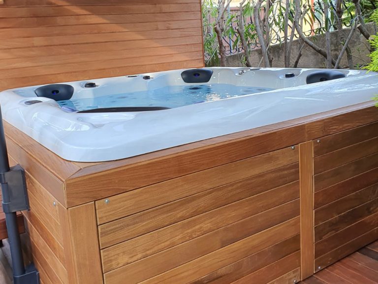 Instalaciones privadas de Jacuzzis en interior y exterior • Goccia Spa